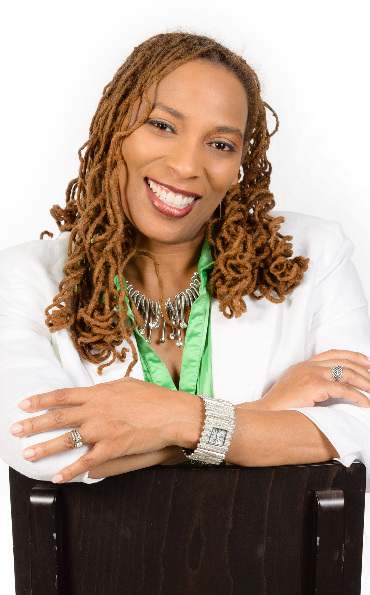 Press Kit – Shauntae White Brown